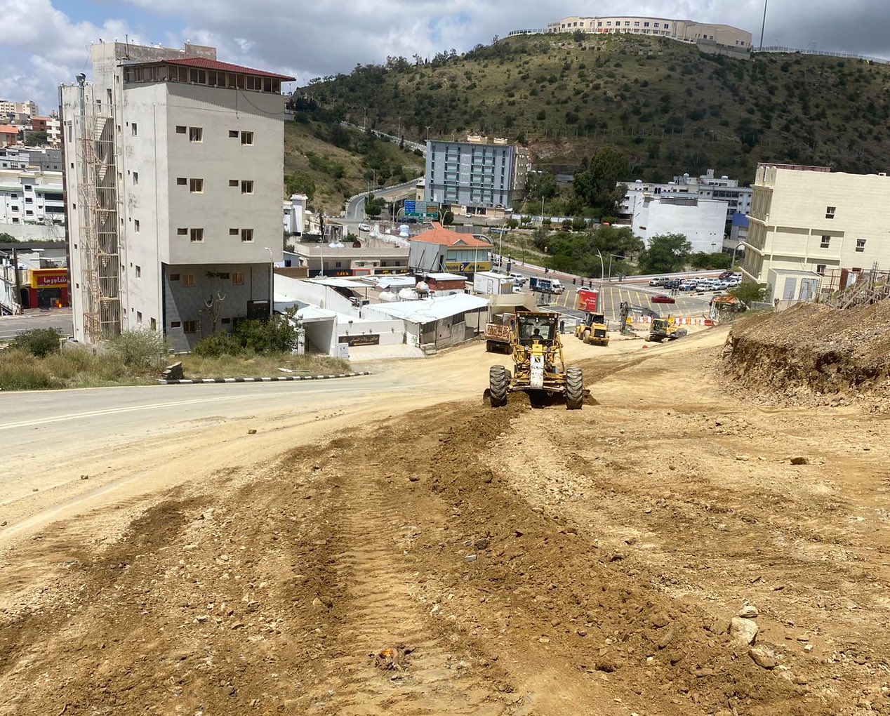 The Municipality of Al-Baha Region continues the expansion works of ...